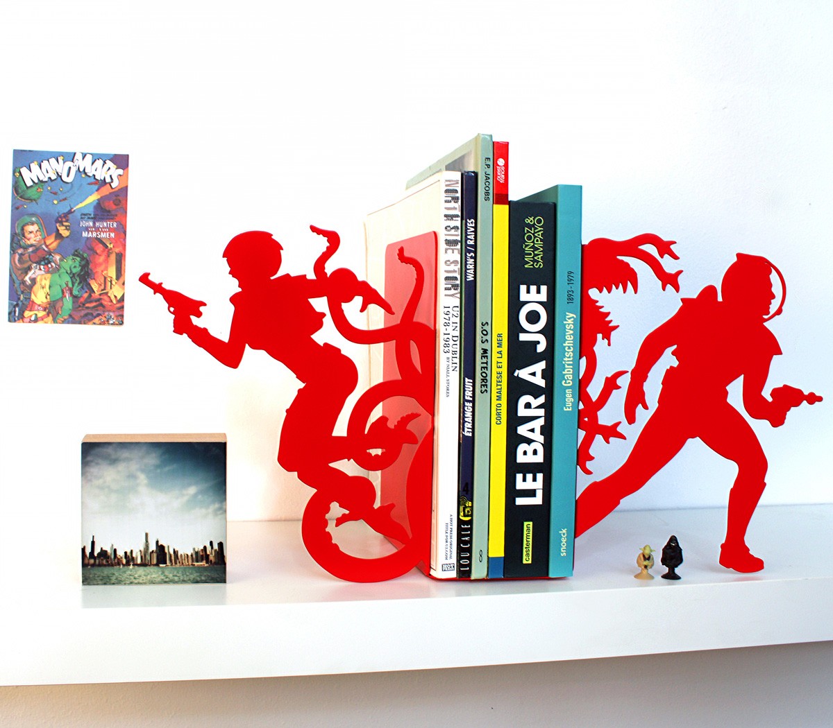 Large bookends for comics inspired by vintage comics.